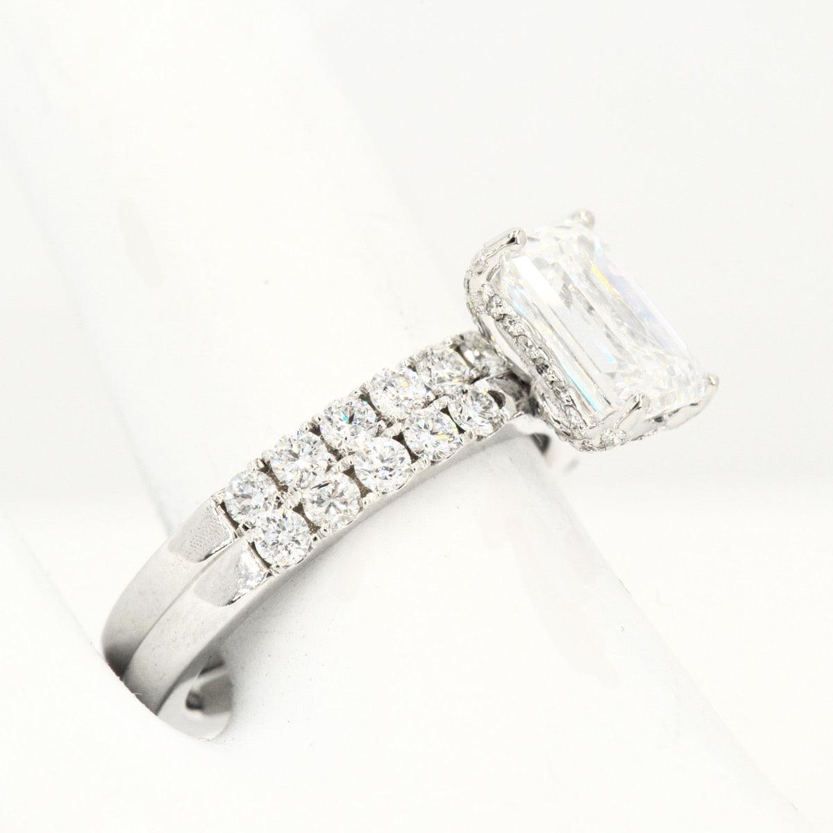 Diamond Rings – Johnny Dang & Co